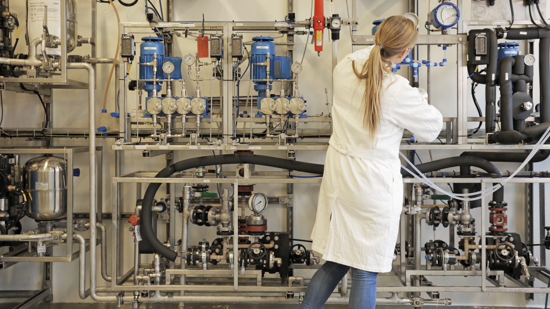 Investigator-initiated trials (IITs)